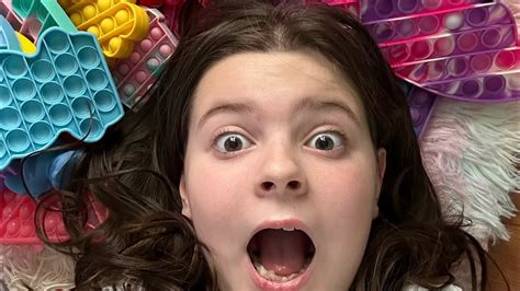 Showing All My Fidgets Youtube