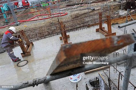 Cut Rebar Photos And Premium High Res Pictures Getty Images