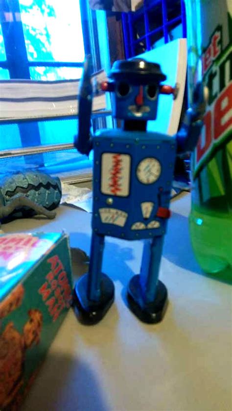 Atomic Robot Man Walking Metal Robot In Box Atomic Robot Man Walking Metal Robot In Box