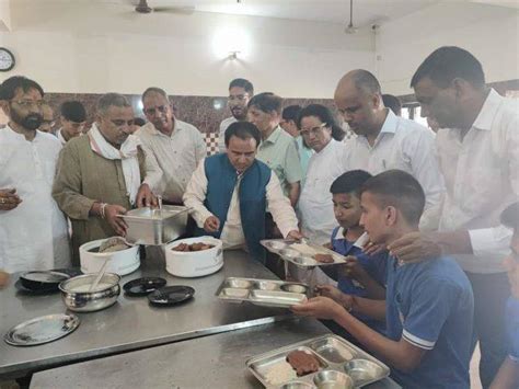 गढ़भोज दिवस पर शिक्षा मंत्री डॉ धन सिंह रावत Dr Dhan Singh Rawat का ऐलान मिलेट्स पर आयोजित