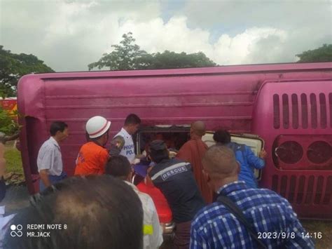 ရန်ကုန် မန္တလေးအမြန်လမ်းတွင် ရွှေမန်းသူခရီးသည်တင်ယာဉ်တိမ်းမှောက်ခဲ့ရာ