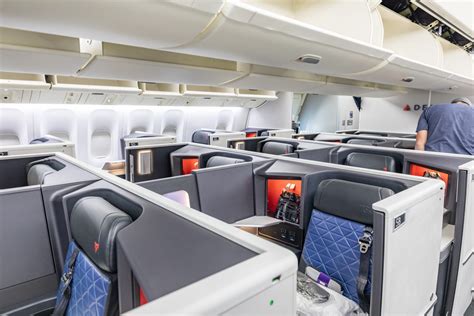 怀念一代经典——达美航空dl89洛杉矶 上海浦东 Lax Pvg 波音777 Delta One Suite 至臻商务舱体验 美国信用卡指南