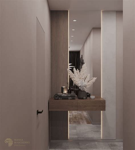 Современная прихожая с большим зеркалом и табуретом