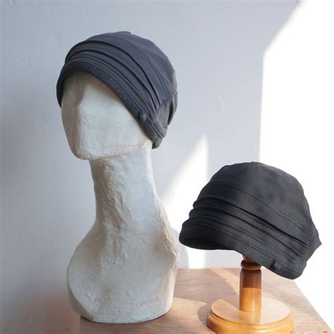 두두모자 모자를 만들다 허리가 굽었네요 에구에구 —— 모내기 허리통증 두두모자 Duduhat Hatshop Instagram