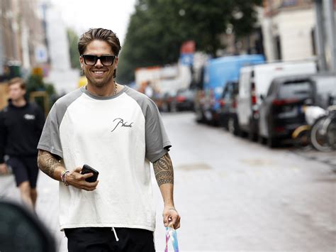 André Hazes Deelt Eerste Foto Van Vriendin Noa Braaf ‘hou Van Het Leven