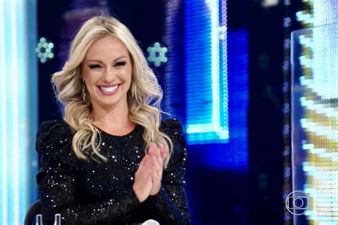 Ex Bailarina Do Faust O Vira Jurada Do Dan A Dos Famosos Ele Um G Nio Metr Poles