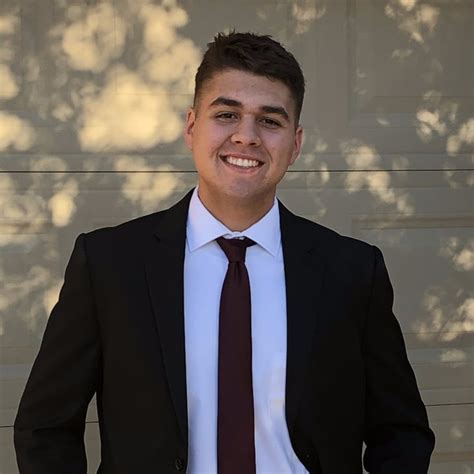 Hunter Mcgee Bartender Red Lobster Linkedin