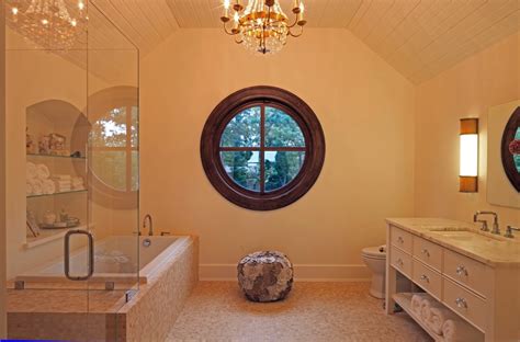40 Master Bathroom Window Ideas