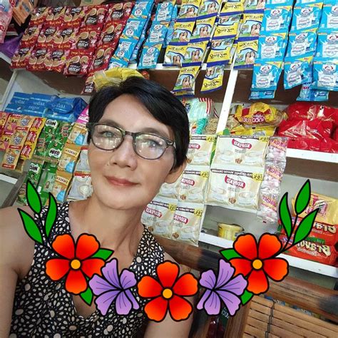 ꜰᴀɪᴛʜ Bata Isang Linggo Na Raw Kumakain Ng Karton Para Maibsan Ang