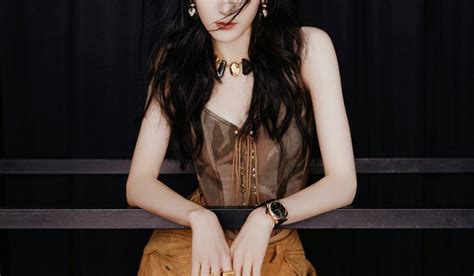 รวมรูปภาพของ ประวัติ ผลงาน ตี๋ลี่เร่อปา สาวสวยเชื้อสายอุยกูร์ นางเอกท็อปสตาร์ชื่อดังของจีน รูป