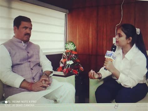 Anchor Aishwarya Dwivedi Aishwarya4836 • Instagram Photos And Videos