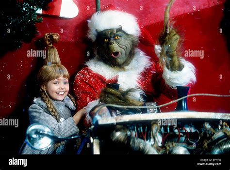 Movie How The Grinch Stole Christmas 2000 Wallpaper