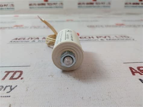 Arcotronics 1 27 4aca Mkp White Single Phase Capacitor Aeliya Marine Tech