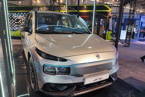 تصاویر رونمایی از خودروی برقی جدید ایران‌خودرو