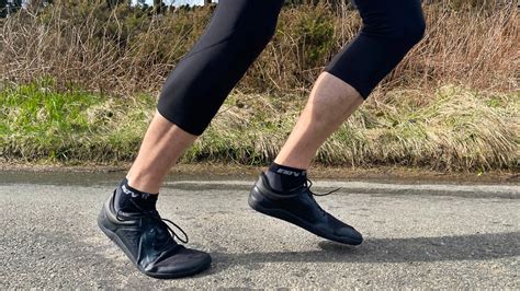 How To Start Barefoot Running All The Natural Running Basics You Need