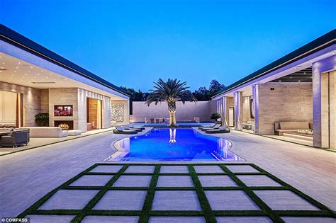 Travis Scott Pays 23 5mil In Cash For Sleek Postmodern Brentwood