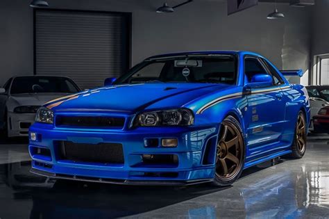 全球限量 1855 輛 R34 Nissan Skyline Gt R V Spec Ii 正式展開拍賣 Hypebeast