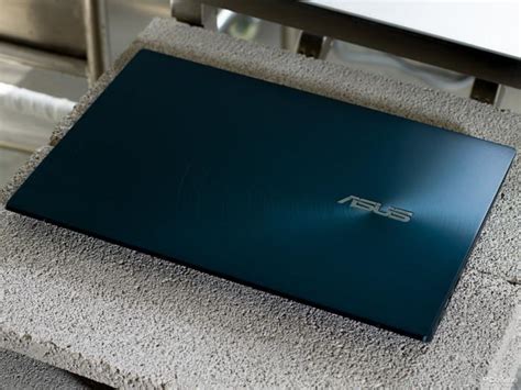 真正的黑科技：双屏笔记本到底有多香？ 知乎