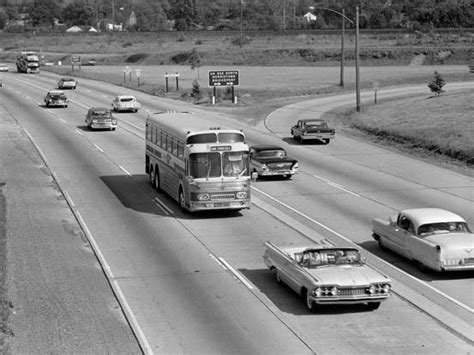 Vintage Photos Show What Cross Country Road Trips Looked Like In The 1960s