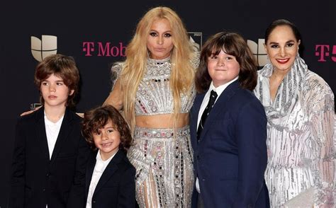 Paulina Rubio Figlio Paulina Rubio Paulinarubio • Instagram