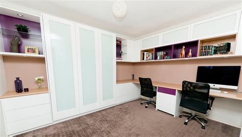 Vertical Style Creative By Design