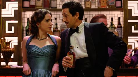 Mira C Mo Corren Se R E De Los Clich S Del Whodunit Y Los Comete Todos Filmelier News