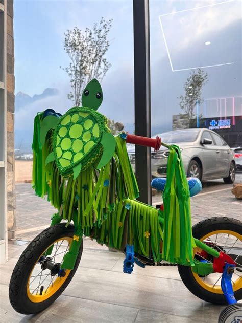 Bike Parade에 있는 Jackie Pronovich님의 핀 2024