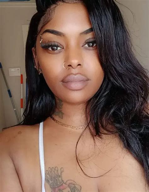 Samantha Rushing Maxim Cover Girl