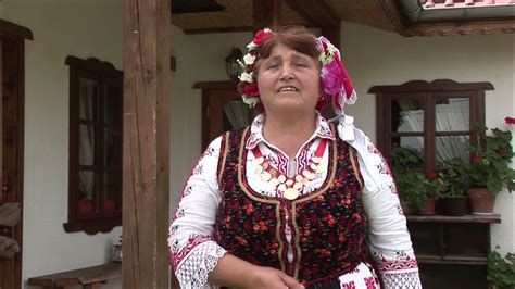 Димитричка Неделчева Де гиди млади години Youtube