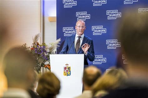 The Ecbs Interest Rate Hikes Lead To Losses For Central Banks Throughout The Eurozone To