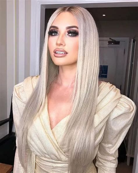 Love Islands Amy Hart Stuns Fans With Dramatic Transformation As She