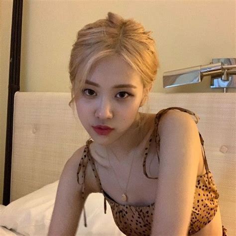 Pin Di Bp Selebriti Selebritas Orang Cantik