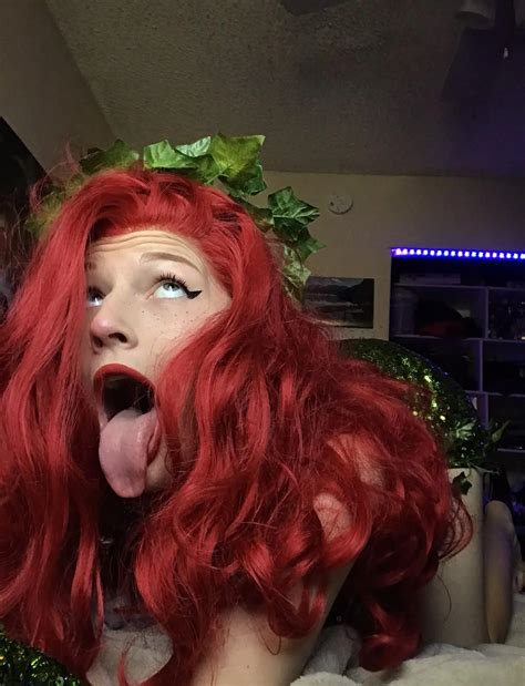 Would You Take Me On A Date Scrolller