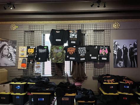 Grey Day Tour Merch 1024 Rg59