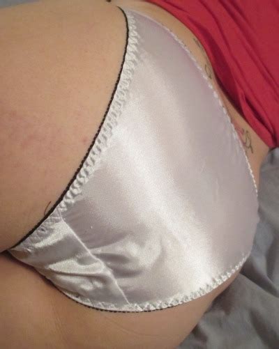 Giannas Panty Tumbex