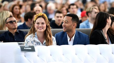 Chrissy Teigen Trolls John Legend With Arthur Memes