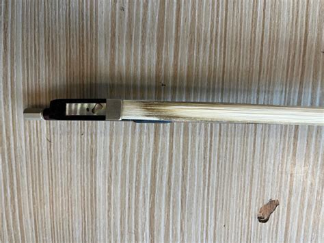 順風提琴 小提琴弓更換新馬毛 弓毛變黑上不了松香台北市新北市可以到府收送 露天市集 全台最大的網路購物市集