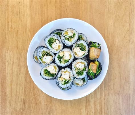 봄나물 김밥 봄향기 가득한 달래김밥