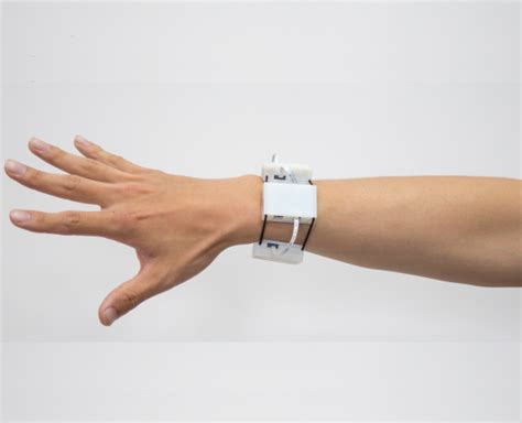 Emg Imu Hand Gesture Recognition — Wearable Systems Lab