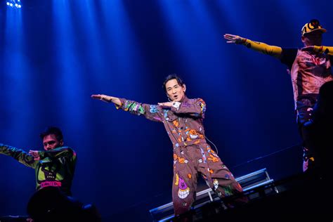 杜德偉演唱會丨除褲唱《脫掉》囝囝high爆跟住跳 入行近40年終無年齡恐懼 新冠疫情專頁