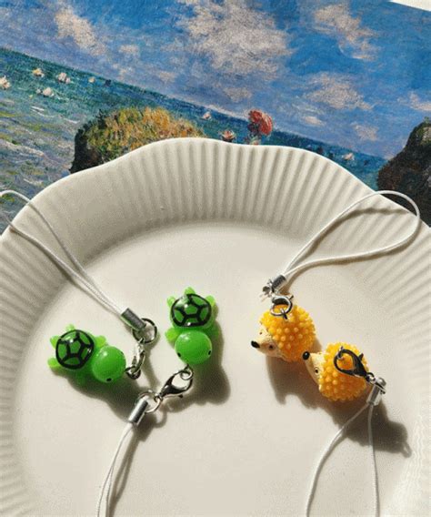 고리 변경 서비스 귀여운 입체 거북이 꼬북이 꼬부기 고슴도치 키링 키홀더 핸드폰줄 핸드메이드 키링 에어팟 키링 갤럭시 버즈 키링 친구선물 커플템 우정템 에이블리