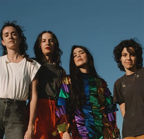 cena a volta real oficial do css banda anuncia turnê americana de 10