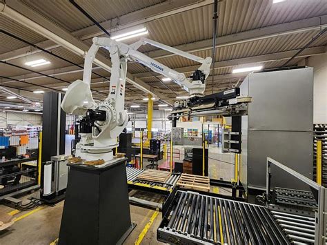 Arpac Arbot 1000 Robotic Palletizer With Stretch Wrapper