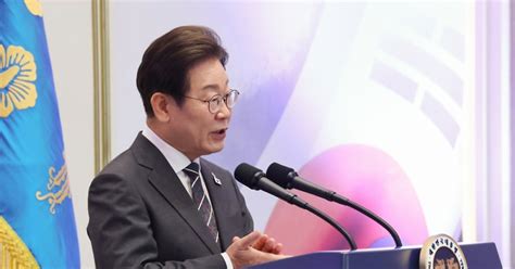 이재명 대통령 국정 지지율 59 …민주당 지지도 과반 넘어