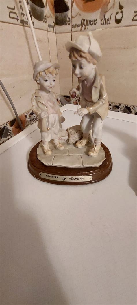 Ornamente Bibelouri Vechi Din Arad • Olxro