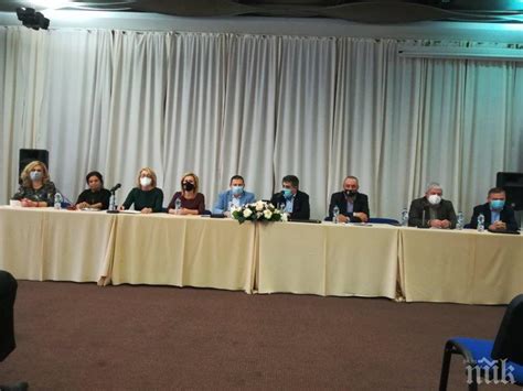 Камарата на следователите направи отчет на дейността си през последните 3 години и удължи