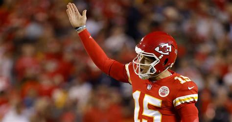 Patrick Mahomes Chiefs Vs Justin Herbert Chargers Flexed Into Week