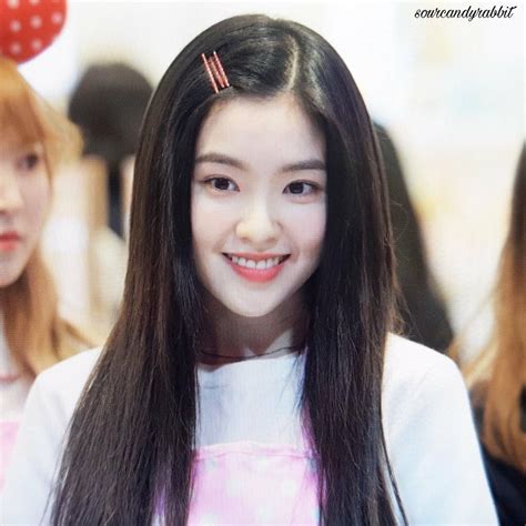 Irene Red Velvet Red Velvet Irene Red Velvet Redvelvet Kpop