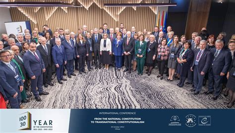 25 ოქტომბერს საქართველოს საკონსტიტუციო სასამართლოს თავმჯდომარის მოადგილე მანანა კობახიძე და