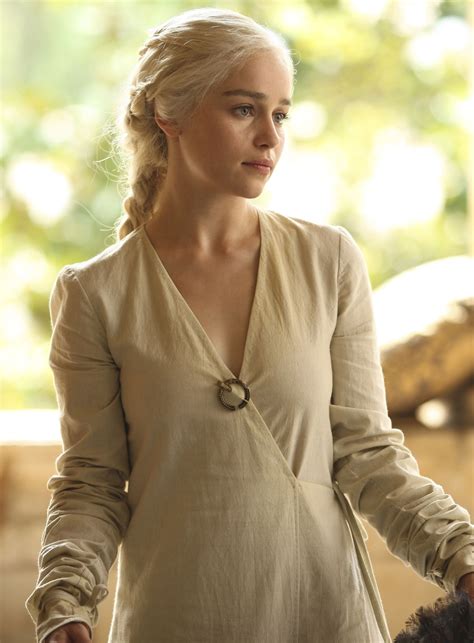 Emilia Clarke Will Always Be My Khaleesi Scrolller